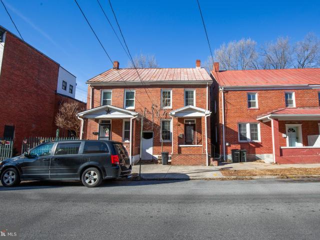 106 N Maple Ave, Martinsburg, WV 25401 | MLS #WVBE2047 | Compass