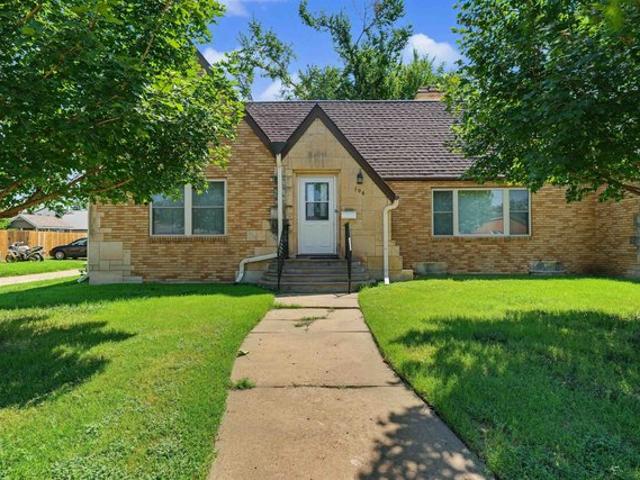 106 N Oakdale Ave, Salina, KS 67401