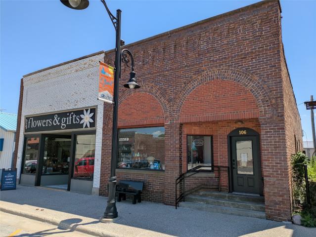 106 NE 2nd Street