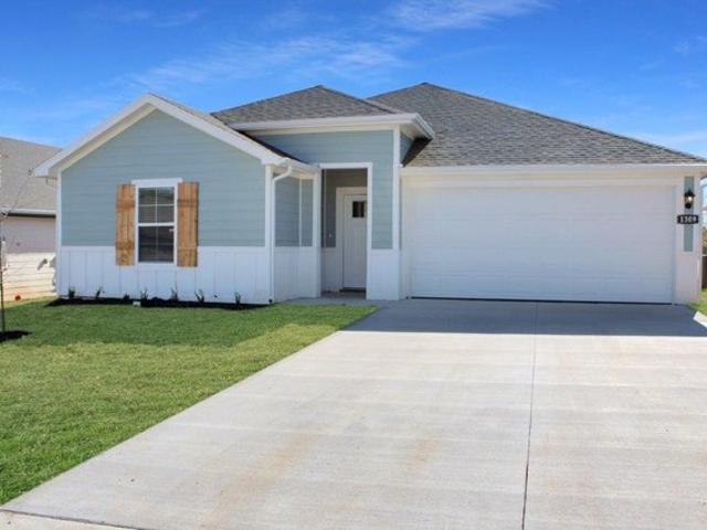 106 NW Pinwheel St, Highfill, AR 72734