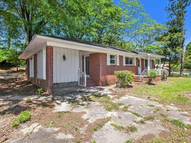 106 NW Woodland Circle NW, Calhoun, GA 30701