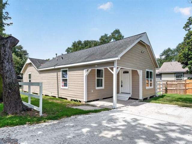 106 S 9th St, Houston, TX 77562