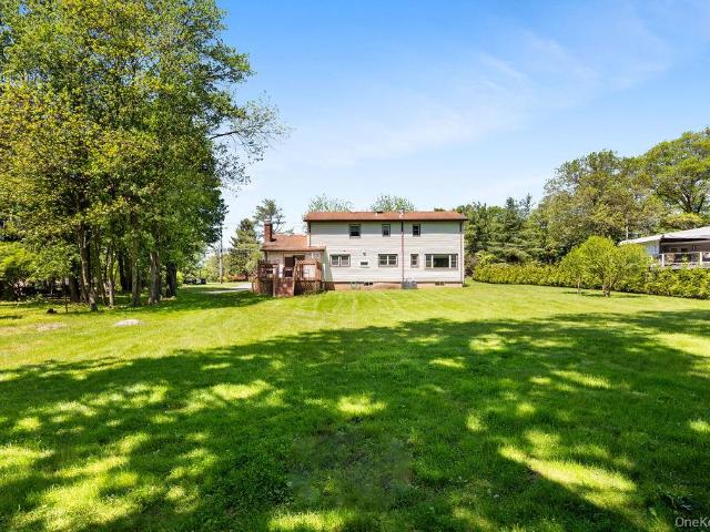 106 S Airmont Road