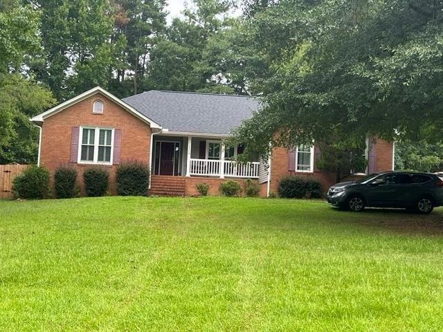 106 S Cambridge Dr, Milledgeville, GA 31061