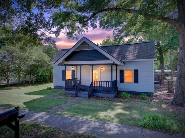 106 S Green St, Williamston, SC 29697