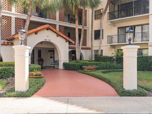 106 S Interlachen Ave Apt 518, Winter Park, FL 32789