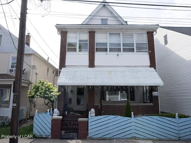 106 S Laurel St, Hazleton, PA 18201