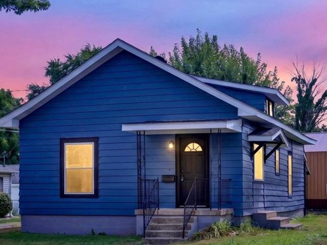 106 S Pine St, Crawfordsville, IN 47933