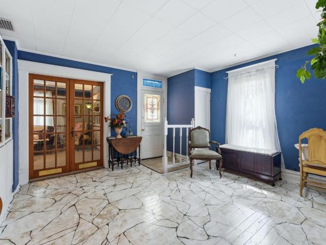 106 S Short Street