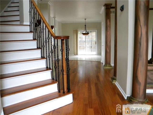 106 Sayreville Boulevard S