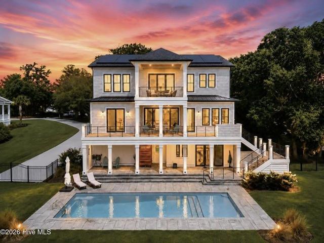 106 Seven Oaks Ct, Hampstead, NC 28443