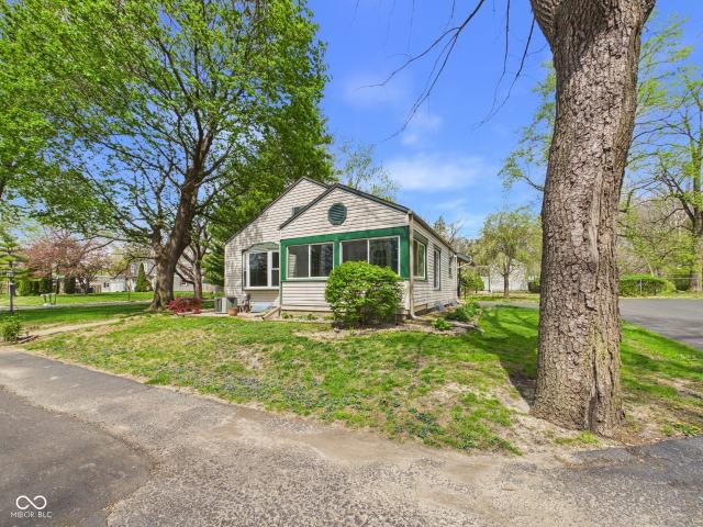 106 Sheffield Avenue