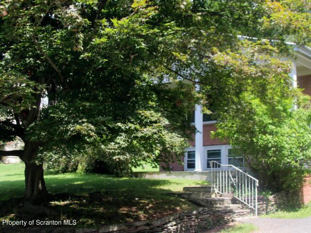 106 Sturbridge Road