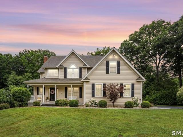 106 Stonecroft Ln, Coventry, CT 06238