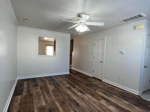 106 Streamwood Drive