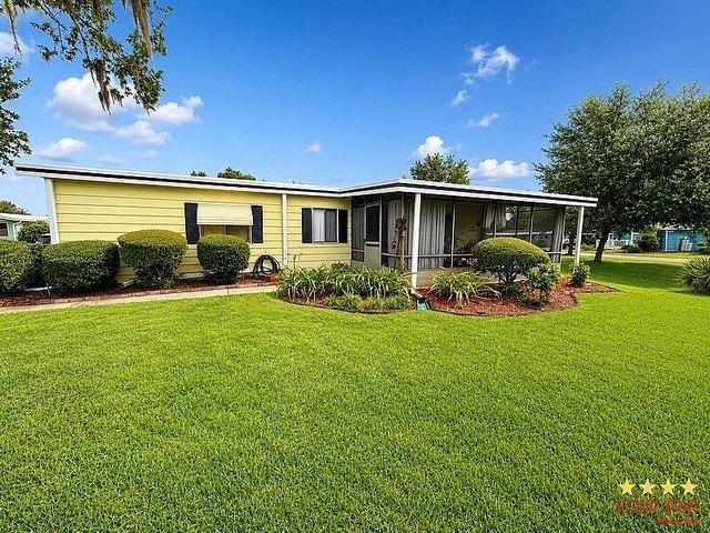 106 Sycamore Ln, Lake Helen, FL 32744
