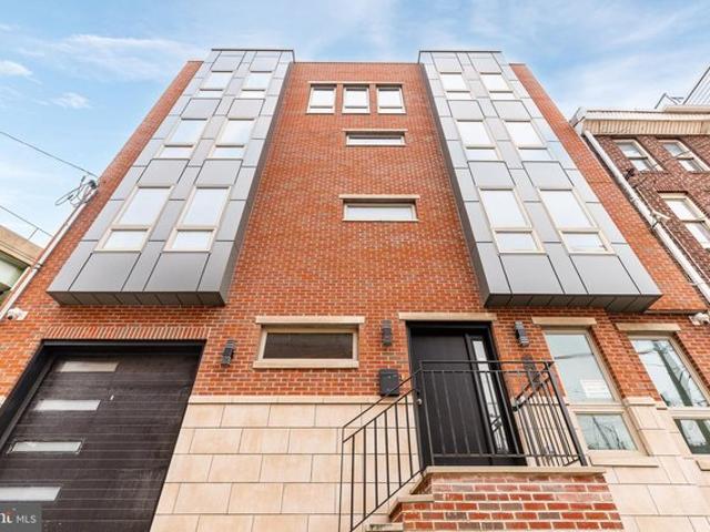 106 Pollard St, Philadelphia, PA 19123