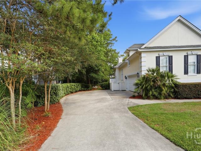 106 Palm Grove Court