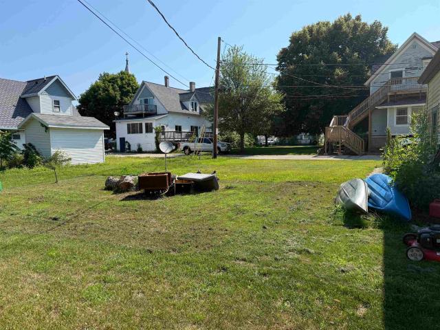 106 PECOR Street