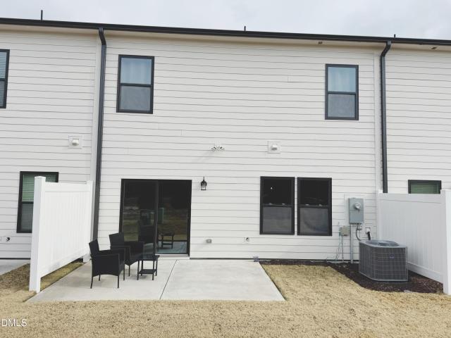 106 Periwinkle Pl, Clayton, NC 27527 | MLS #10143