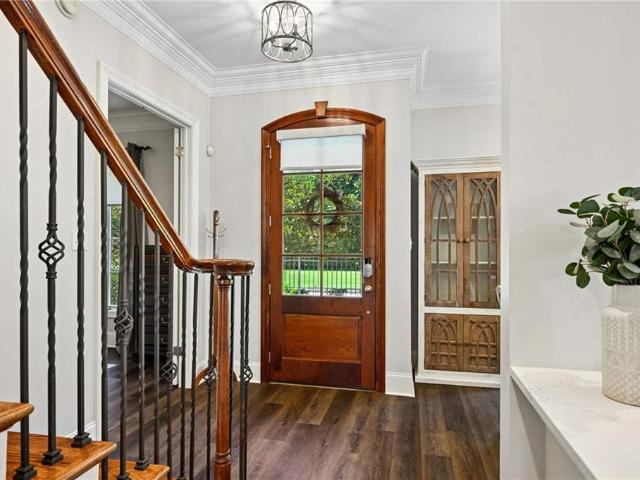 106 Pine Alley