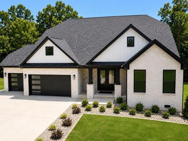 106 Pinebrook Dr, Boiling Springs, SC 29316