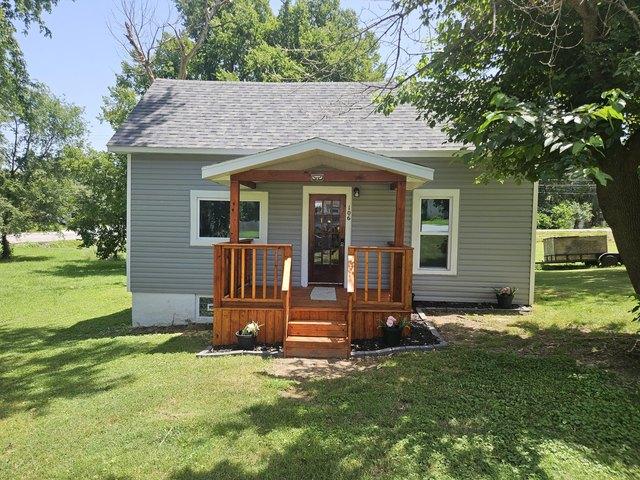 106 Roberts Dr, Mount Vernon, MO 65712
