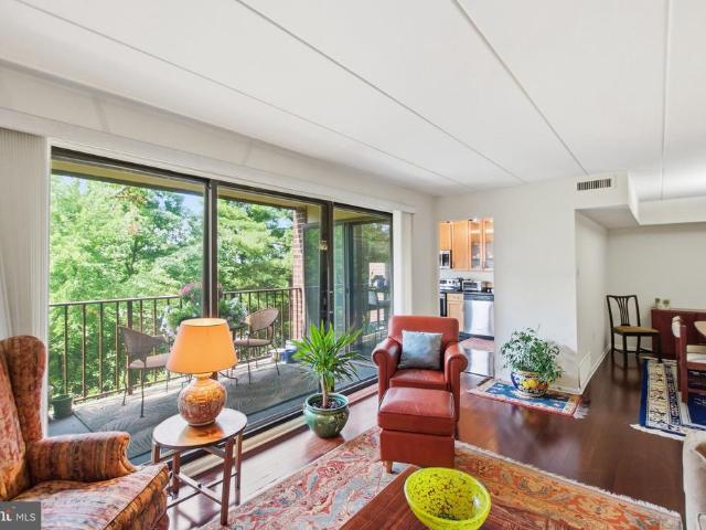 106 Roberts Lane # 201