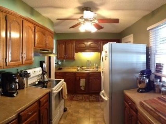 106 Rebecca Ln