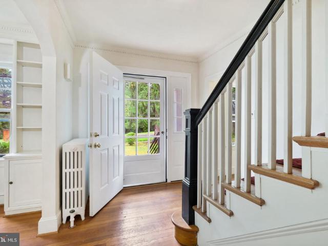 106 Russell Avenue