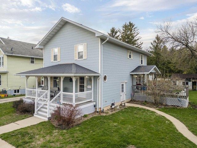 106 W 5th St, Sumner, IA 50674