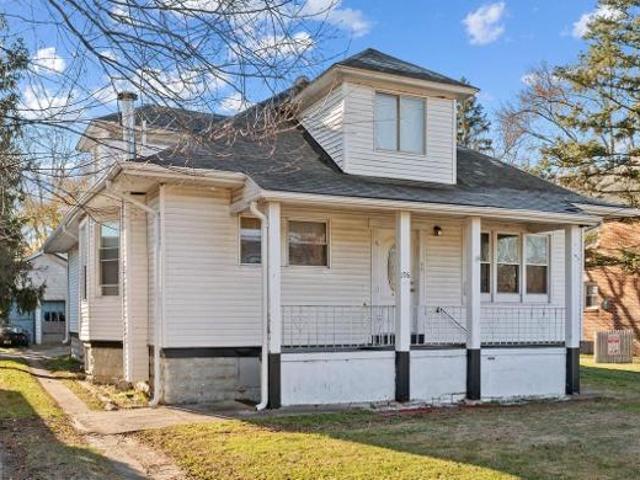 106 W Camden Ave, Moorestown, NJ 08057