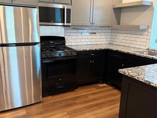 106 W Hull Street # 102