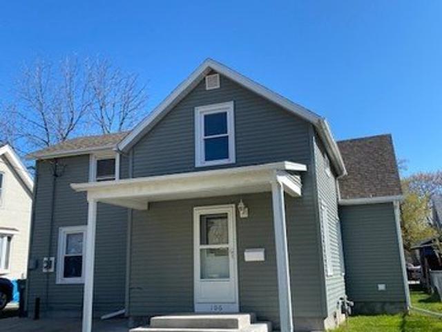 106 W Main St, Beaver Dam, WI 53916