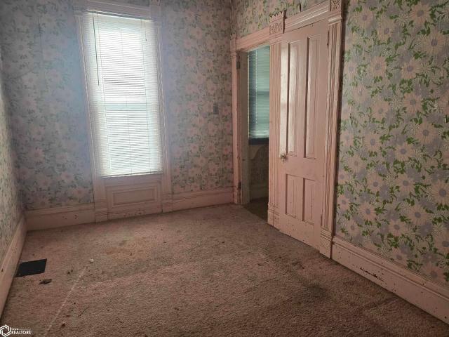 106 W Main Street