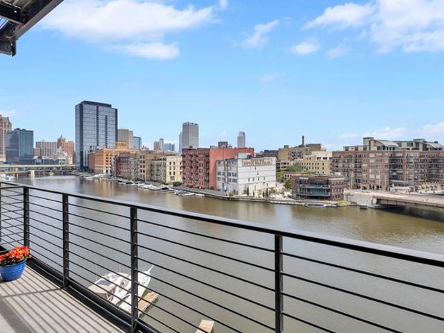 106 W Seeboth St Unit 612, Milwaukee, WI 53204
