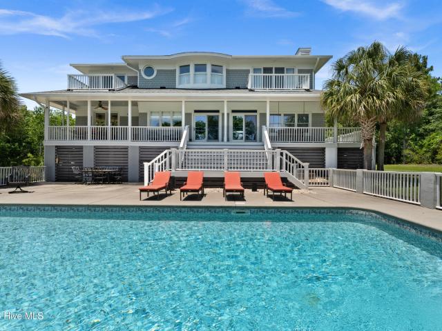106 Waterway Trail