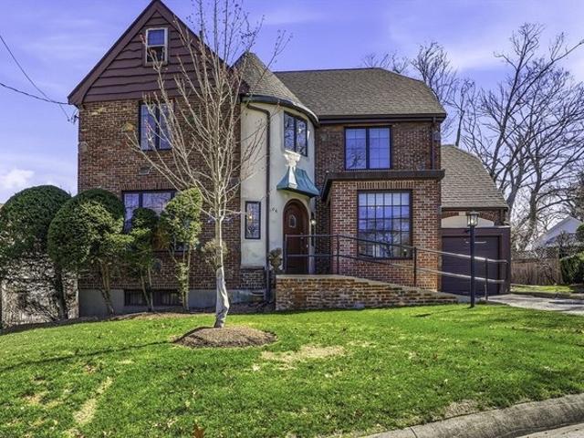 106 Waverley Ave, Newton, MA 02458