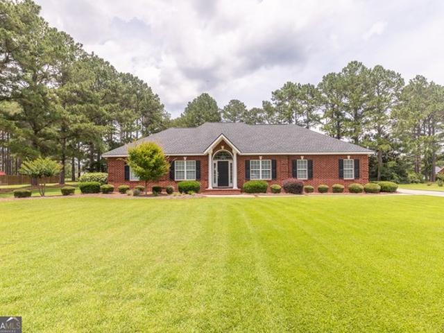 106 Widgeon Ln, Glennville, GA 30427