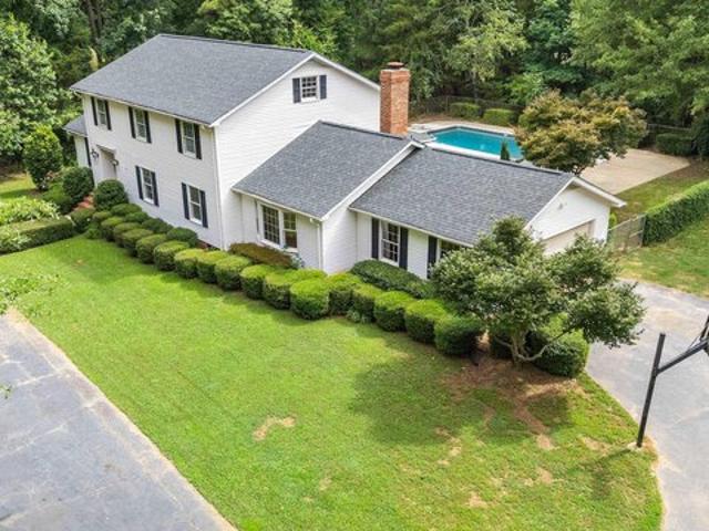 106 Wilderness Dr, Laurens, SC 29360
