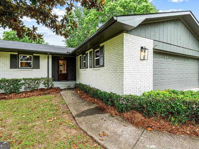 106 Williams Dr
