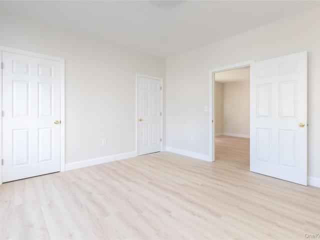 106 Winnikee Avenue 3