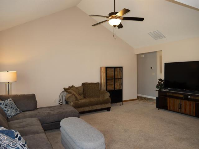 106 Tamarack Drive