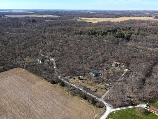 106 Timbercrest Rd, West Lafayette, IN 47906