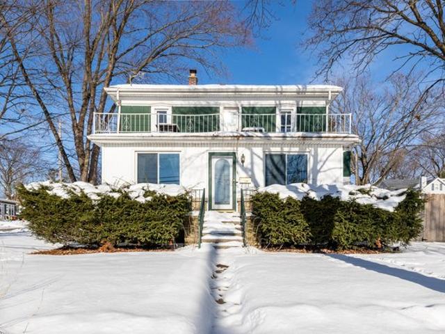 106 Union St, Hartford, WI 53027