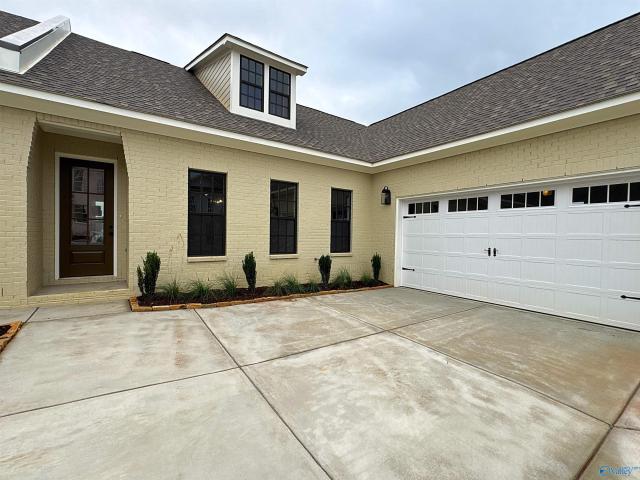 106 Upperline Street