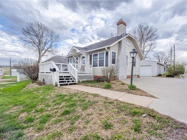106 US Highway 136 E, Rock Port, MO 64482