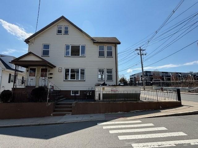 106 Vernon St, Somerville, MA 02145 | MLS #73501 | Compass