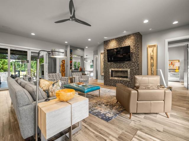 106 Vigne Drive