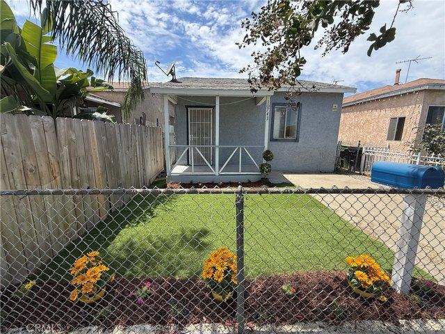10743 Weigand Ave, Los Angeles, CA 90059